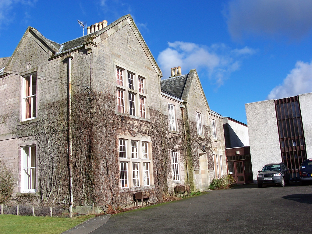 LOANINGDALE HOUSE | HOUSE AND HERITAGE