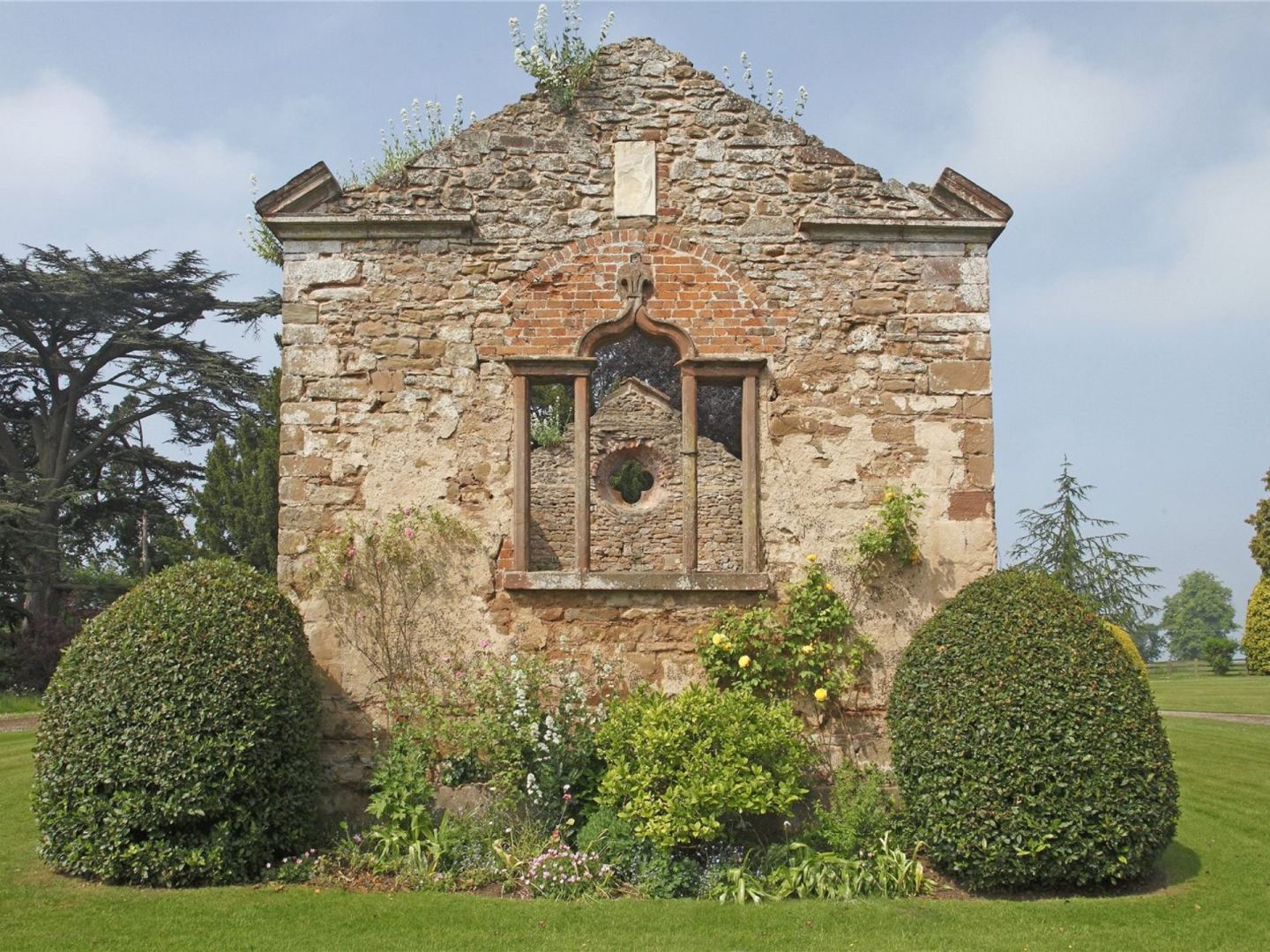 COTON HALL | HOUSE AND HERITAGE
