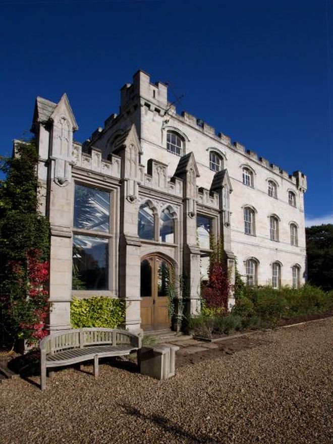 THE CASTLE | HOUSE AND HERITAGE