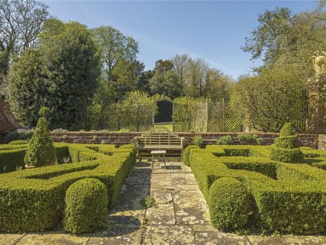 DULLINGHAM HOUSE | HOUSE AND HERITAGE