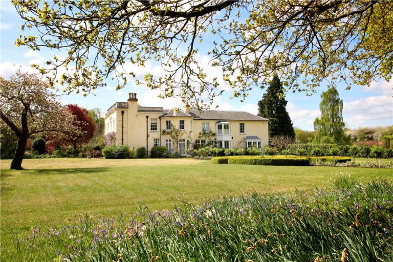 THE VALE | HOUSE AND HERITAGE