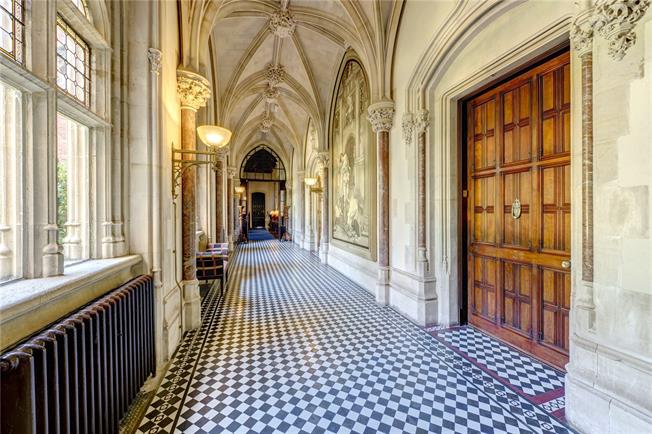 WYFOLD COURT | HOUSE AND HERITAGE