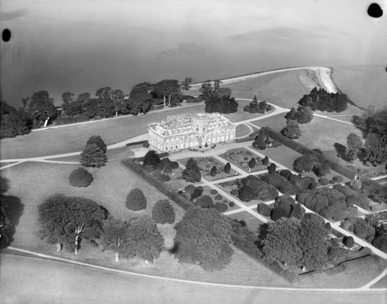 ROSNEATH CASTLE | HOUSE AND HERITAGE